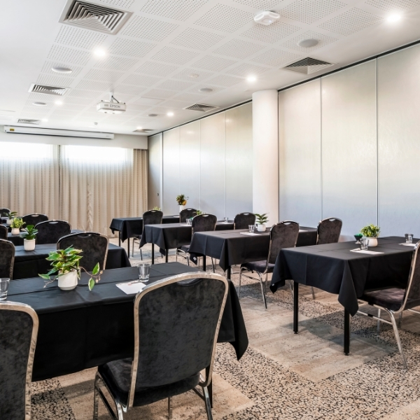 Conference & Meeting Rooms Perth | Metro Hotel Perth
